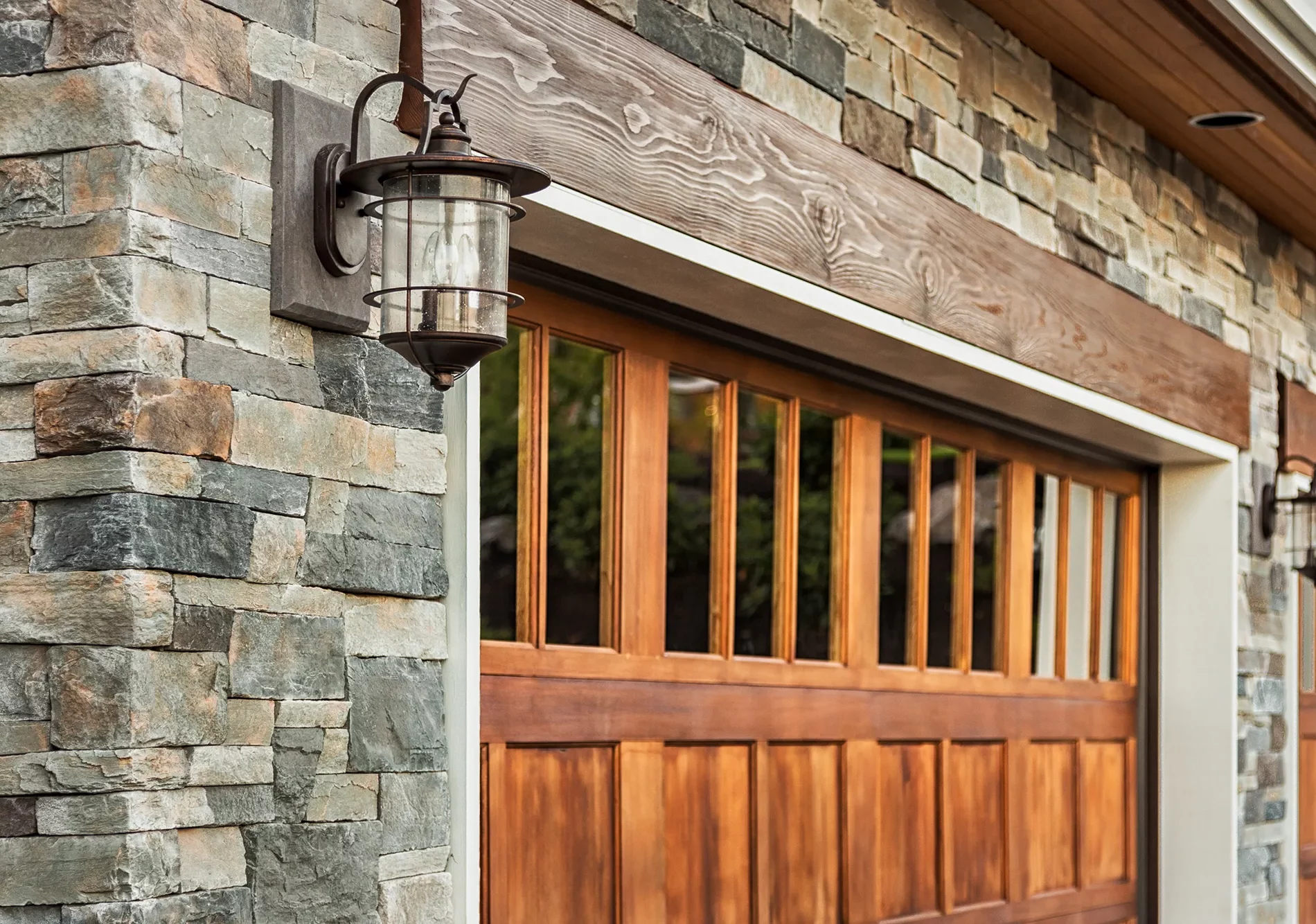 Contact American Pride Door - Ivins UT